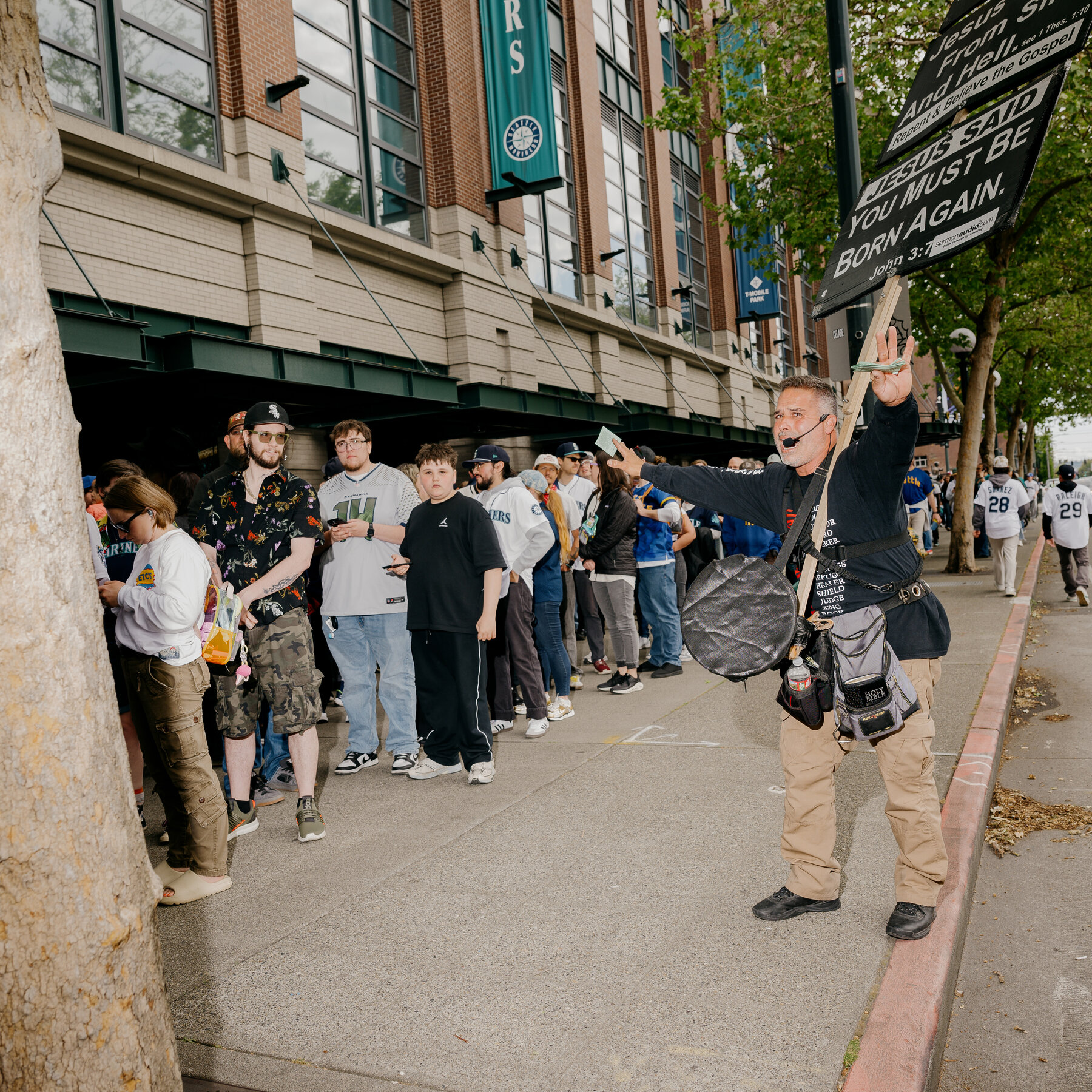 Seattle’s Incredibly Loud Street Preachers Eagerly Await ...